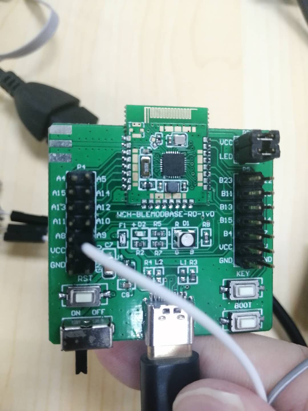 关于CH579F测试串口功能时，发现串口出现乱码的问题 - 沁恒微电子社区